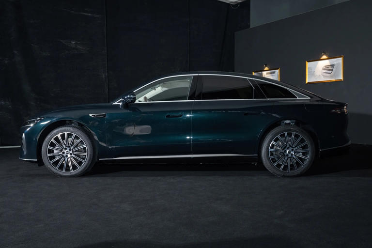 奇瑞“A9L”太猛！行政4座+2500公里续航，35天获5万订单