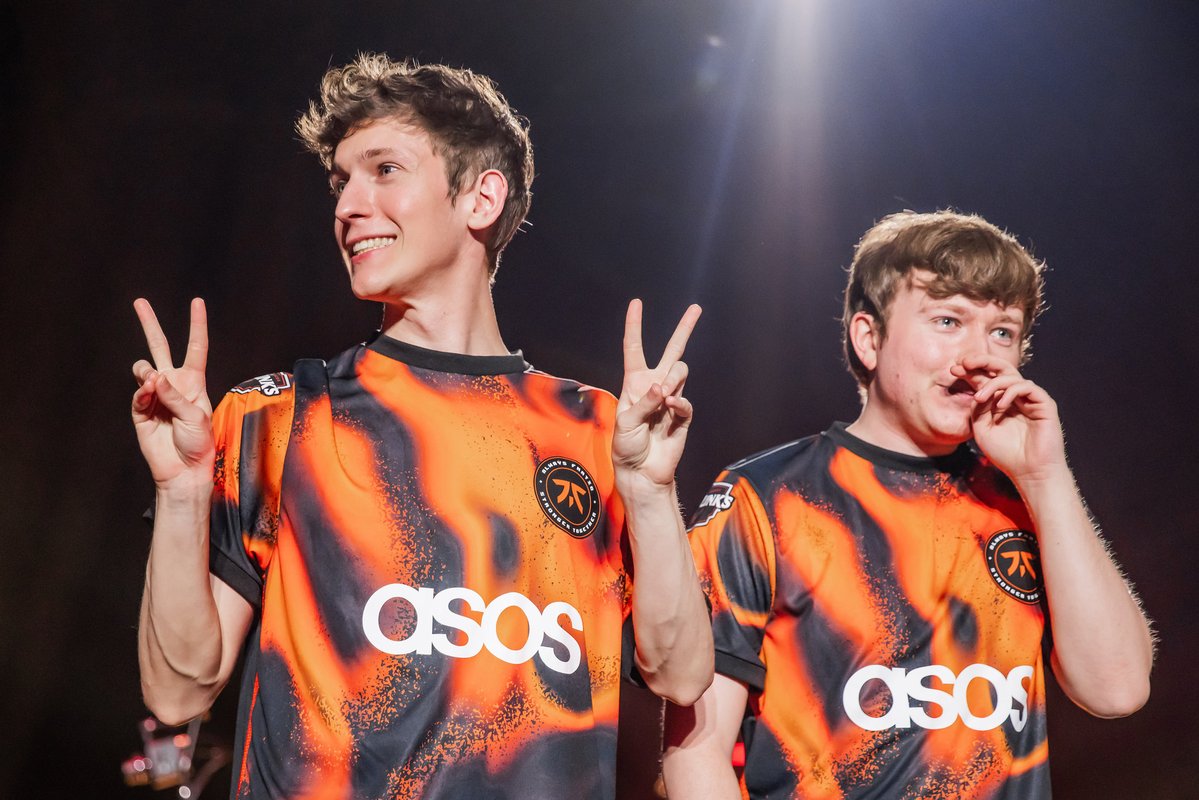 mini要对阵老东家FNC，EMEA官推：记住是谁提拔了你