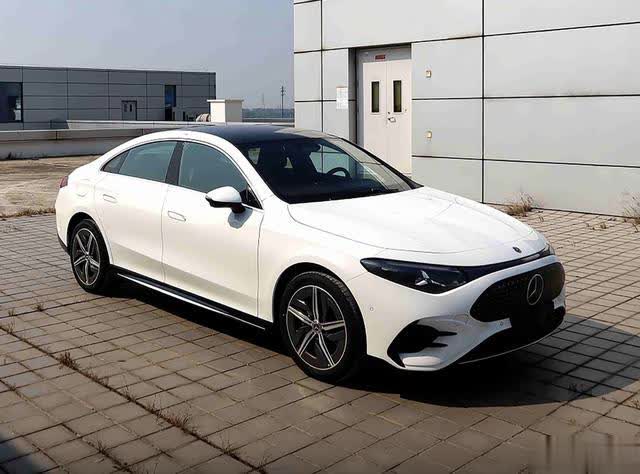 奔驰CLA EV开启预售，纯电续航866公里，今年秋季上市