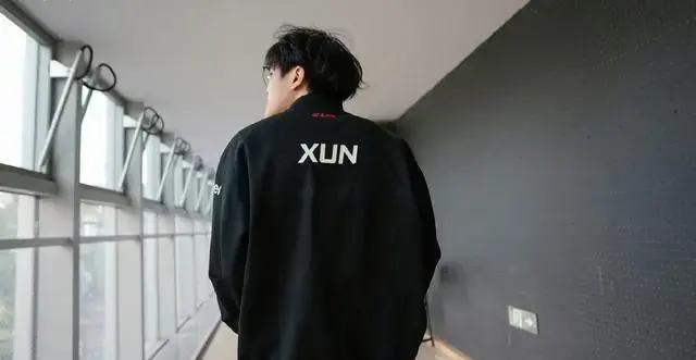 涅槃杯尬出天际！LPL再创耻辱记录，XUN发挥引热议，IG粉丝破防