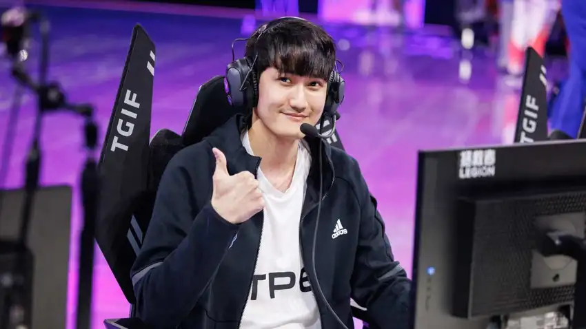 LPL晋级赛迎来上上签！Baolan神之一手，LCK解说观众集体破防