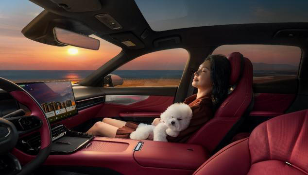 年轻人的第一台车选好了吗？全新领克07EM-P已就位，提车不排队