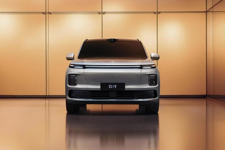 小油箱大电池/80度增程，零跑D19配置够硬核