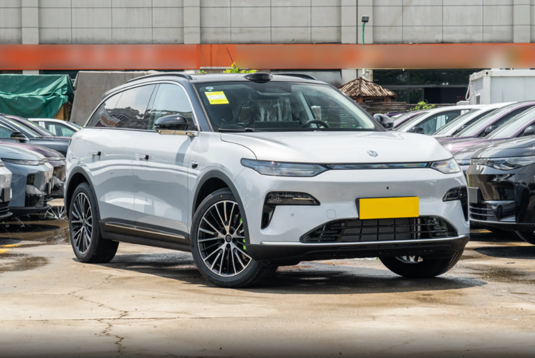 15万预算买SUV，深蓝S07和零跑C11谁更划算？