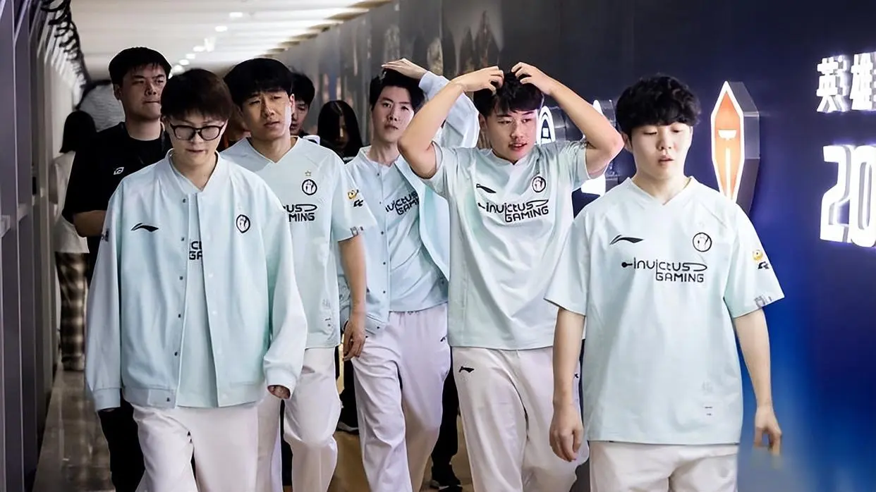 Bin改名“世界第一上单”！被路人打成0-7，T1教练：打IG没压力