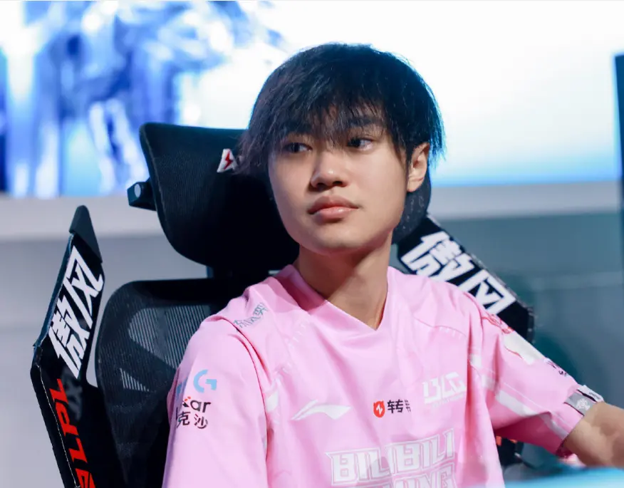 knight接受采访，直言今年LPL实力跟LCK不相上下，目标是夺冠