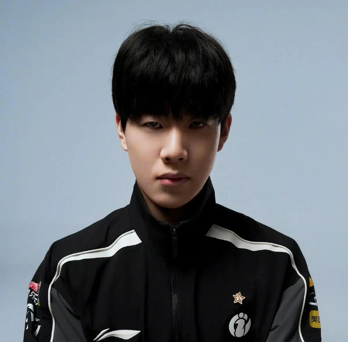 Faker贴脸羞辱IG引热议！TheShy迎来全网清算，全华班彻底洗白