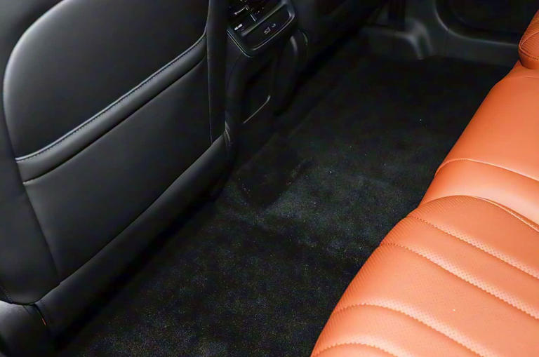 奇瑞全新瑞虎8要来了！轴距2825mm，这次虎豹双行，定价合理会火