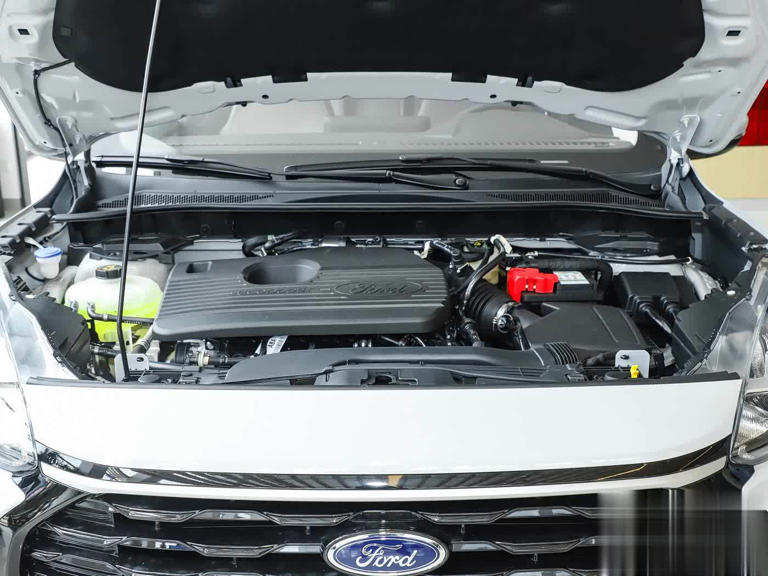 11.98万合资SUV，2.0T+8AT，福特锐际为何叫好不叫座？