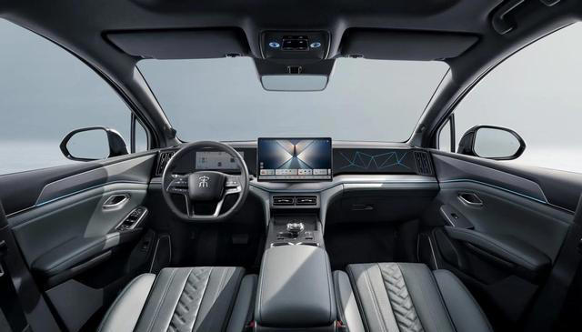 相差1000元，是看长安启源Q07，还是比亚迪宋L DM-i？