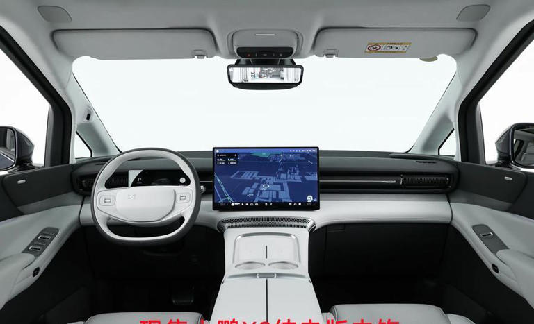 小鹏X9增程版现身，配新样式前脸，纯电续航452km+综合续航1605km