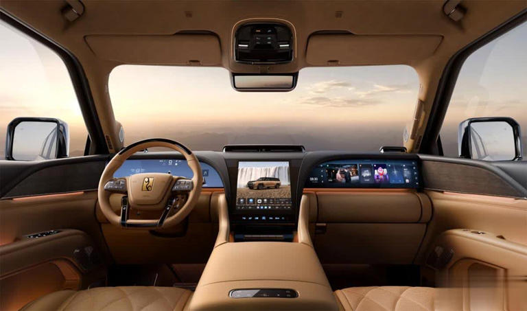 比亚迪发布仰望U8L超豪华六座SUV 售价128万元起