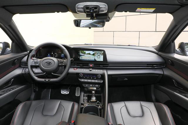 搭载2.0T+8速双离合，现代Elantra N