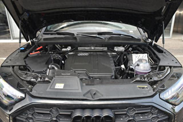 奥迪Q5L与理想L8正面竞争