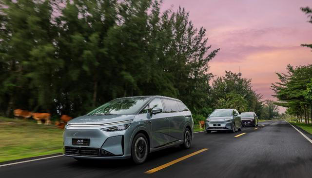 小鹏X9增程版即将发布：配备63.3kWh电池及60L油箱 综合续航1602km