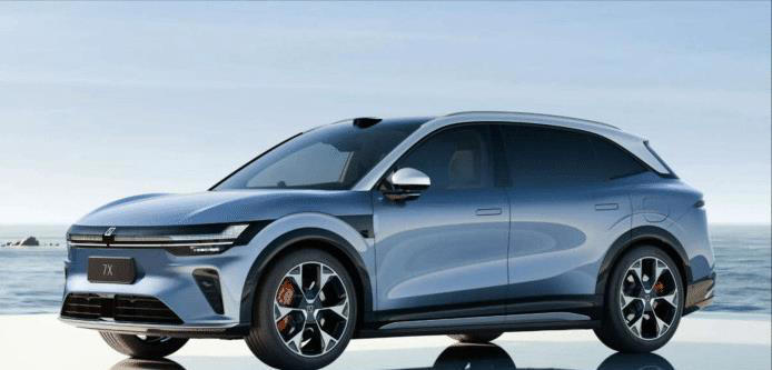 全新极氪7X登场，高达795匹马力，续航超700km！