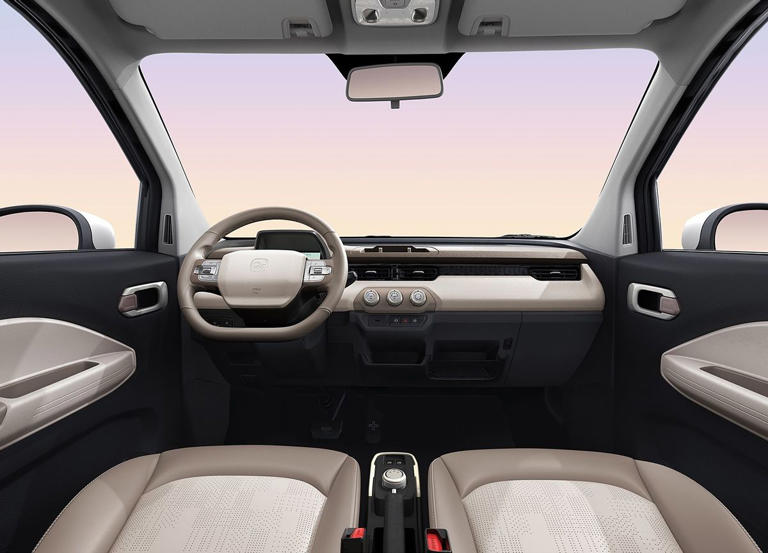 1.69万入手纯电小车，奇瑞QQ冰淇淋155km圣代版卷王来袭