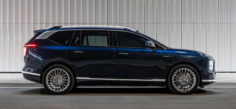 800V平台+续航1369km！昊铂HL增程版