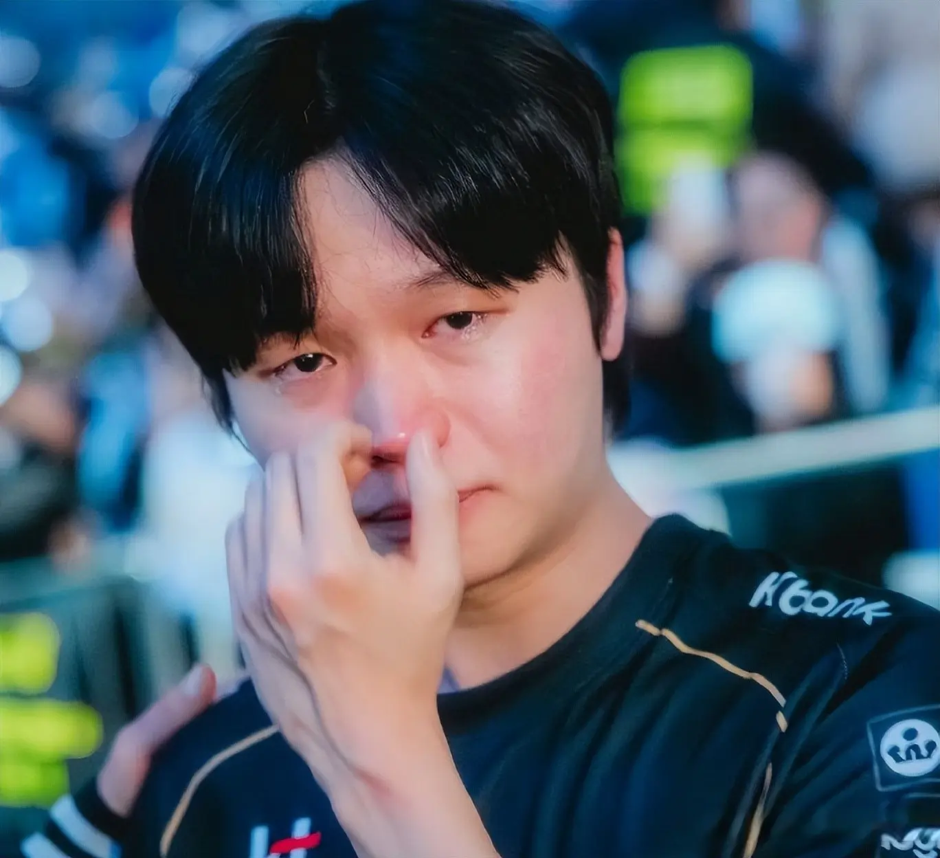 Gen淘汰他最让人心疼，笑着祝贺BDD，回到后台偷偷抹眼泪