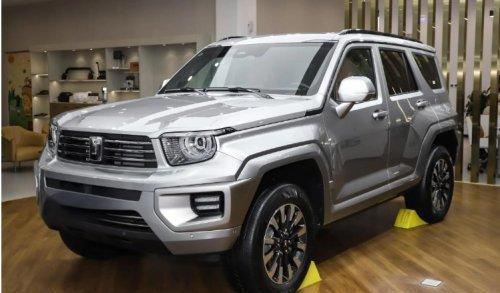 “豪华堡垒”：福特烈马荒地版以“纯血”之名挑战坦克700Hi4-T