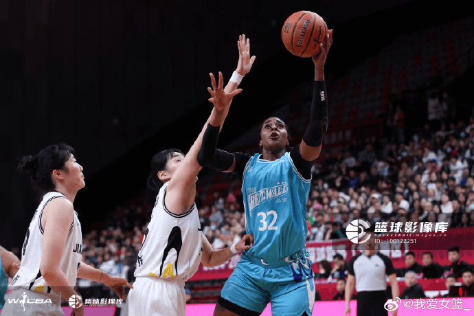 媒体人：仙扬-帕克加盟山东女篮，成征战WCBA赛季最多的外援