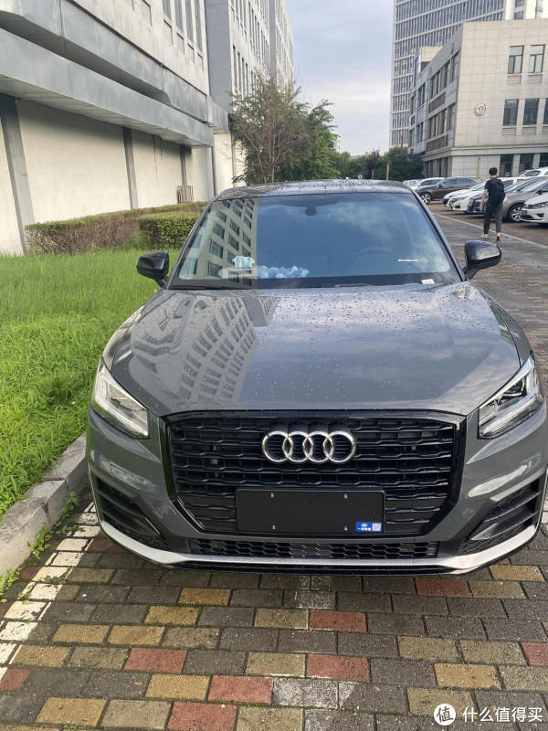 汽车好物怎么买？奥迪Q2L空间大，适合家庭出游