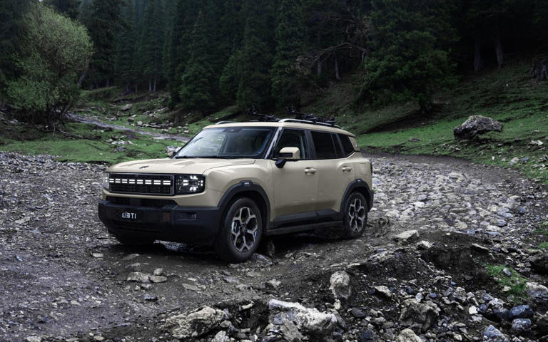 捷途山海T1四驱版即将上市，三电机真四驱开启旅行全场景