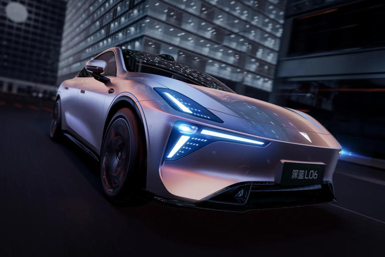 深蓝L06预售火爆，配置拉满，再造销量神话？