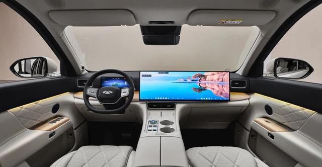 奇瑞风云T11购车指南，1400km续航大六座，18万不到？