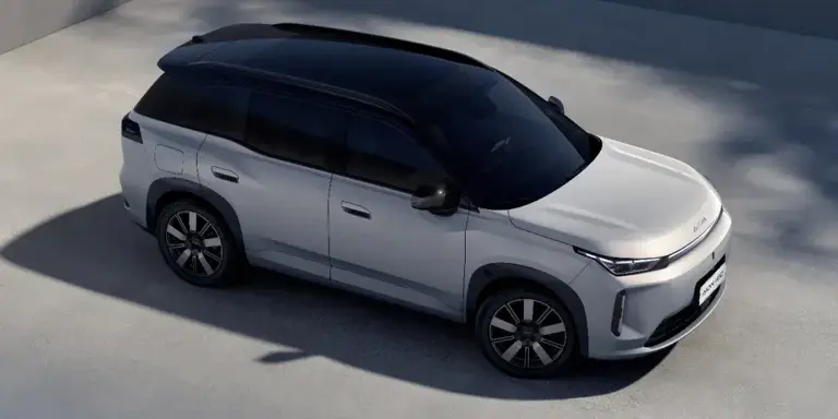 埃安首款增程车来了！i60预售11.98万起，配置够意思