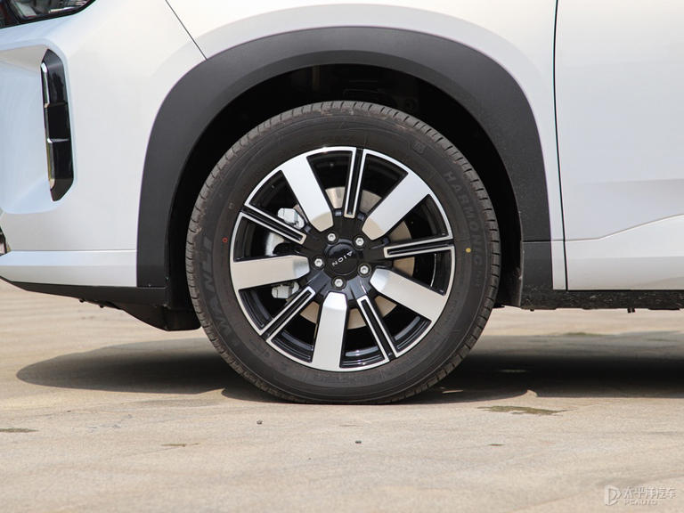 预售11.98万起 埃安AION i60开启预售 增程/纯电动力