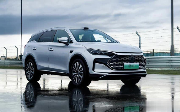 比亚迪唐DM - i 175km版上市，续航智能双升级