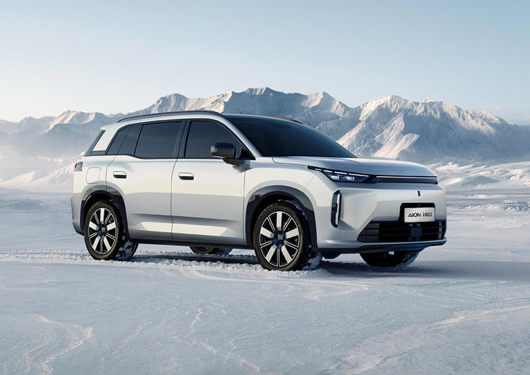 增程比纯电还贵？埃安i60开启预售12.68万元起