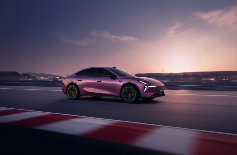 高端配置“白菜价”，深蓝L06是行业福音，还是洗牌前奏？