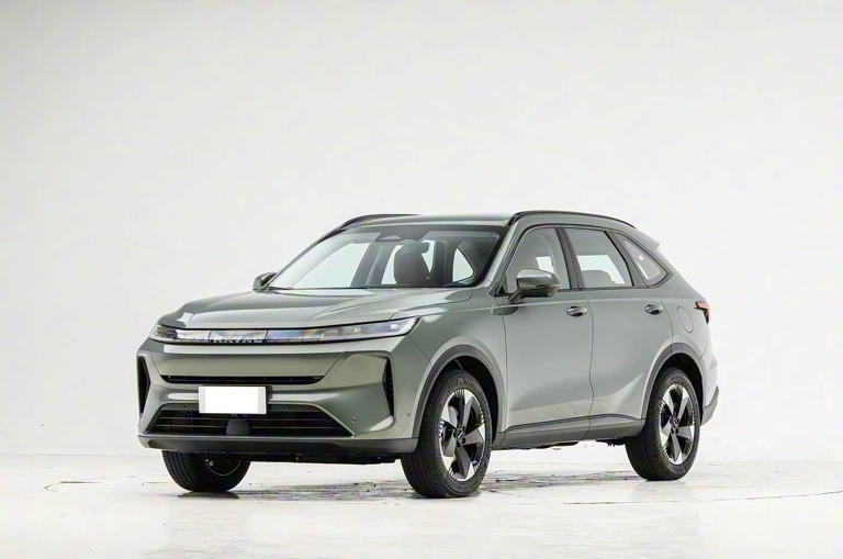 加长版“哈弗H6”亮相！轴距超2米8，定位中型SUV，搭载2.0T+9DCT
