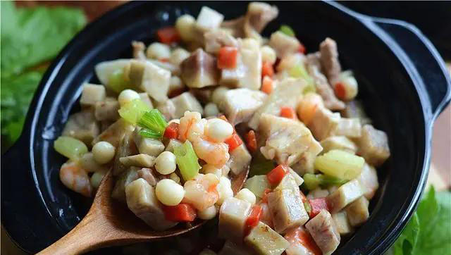 它是“秋补之王”，专治腿脚没力气，养胃又补钾，8成人没吃过！