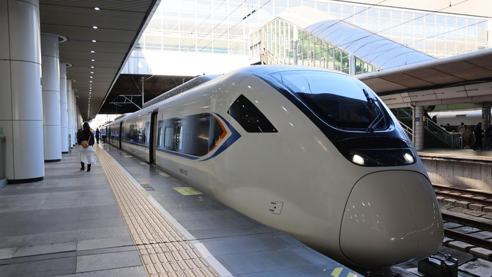 广深动车今起提速！最高时速200公里，直达列车最快57分钟