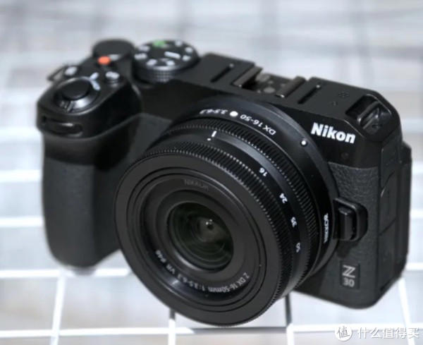 尼康Z30体验：轻便Vlog神机，但这点让我崩溃