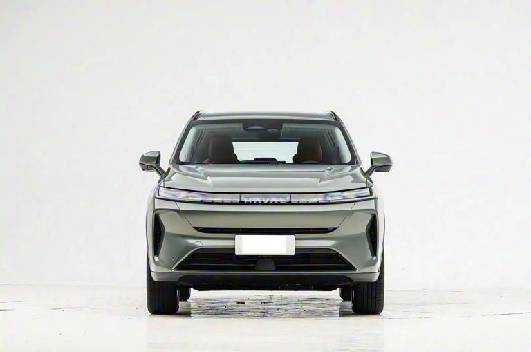 加长版“哈弗H6”亮相！轴距超2米8，定位中型SUV，搭载2.0T+9DCT