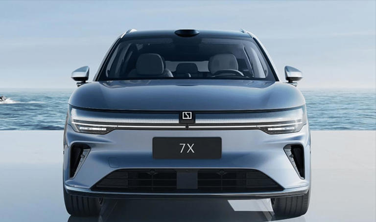全新极氪7X登场，高达795匹马力，续航超700km！