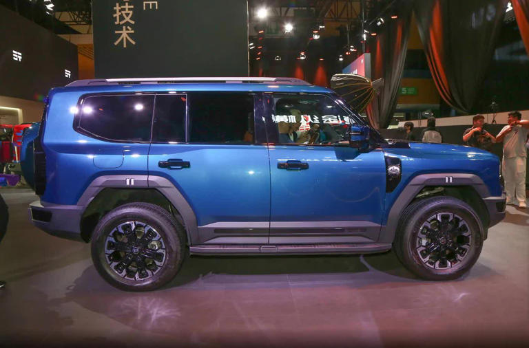 32.99万起不低调，捷途纵横G700硬派越野全系大马力过剩？