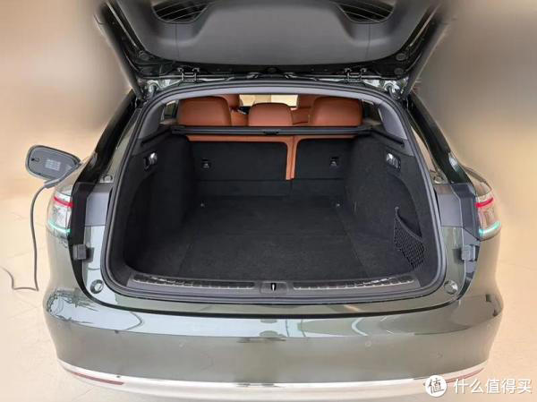 享界S9T：喜欢瓦罐会果断下定，对比最多的是问界和BBA