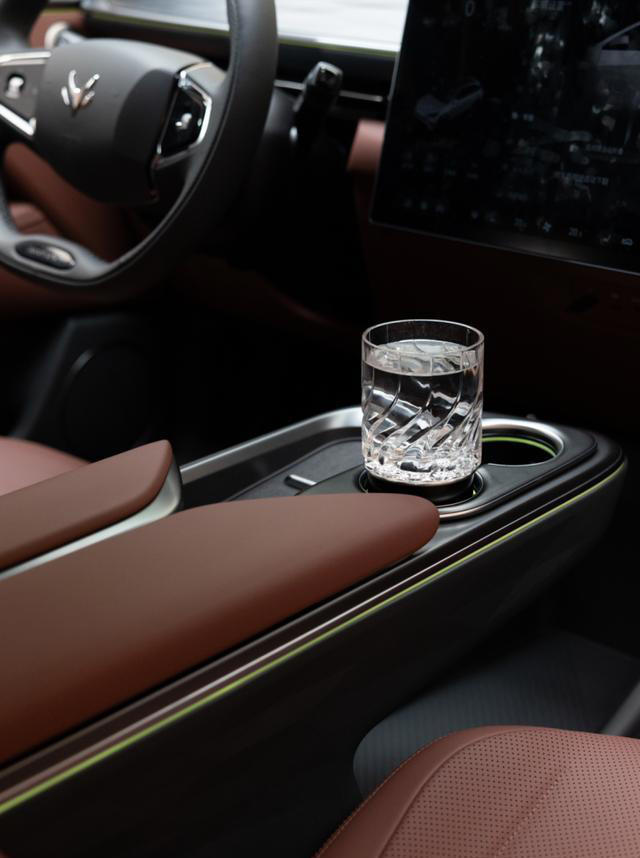 零跑C11和全新阿尔法T5增程版：驾驶辅助功能谁更全面