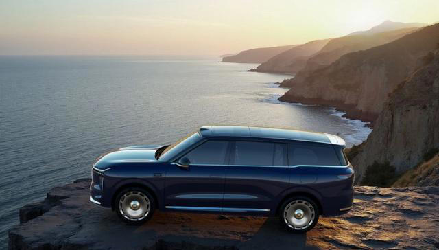 颠覆认知！智己LS9动态视频展现国产SUV前所未有的气场