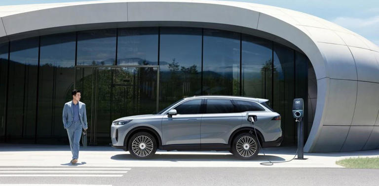 10-15万豪华电混SUV首选，风云T9全维实力破局