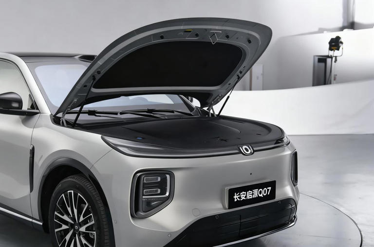 动态对比，长安启源Q07和海狮06 DM-i，有啥区别？