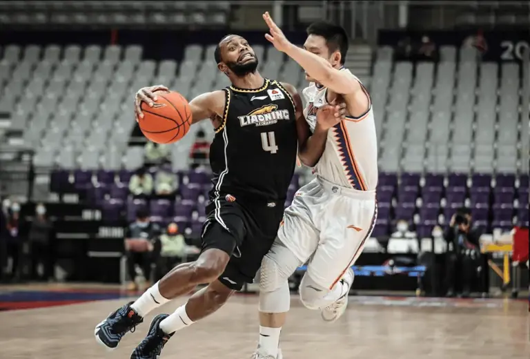 FMVP空降魔都！上海集齐4外援+5国手，CBA下赛季提前大结局？