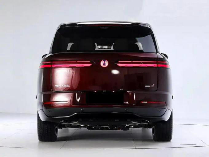 29.98万起！腾势N8L上市，空悬+后轮转向全标配