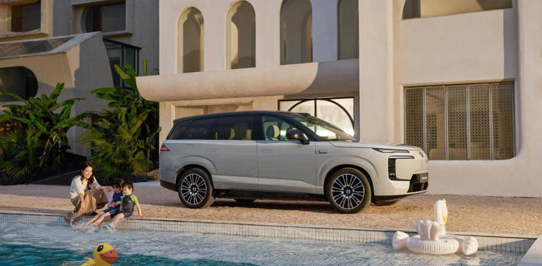 腾势N8L正式上市，29.98万元起重塑豪华六座SUV市场