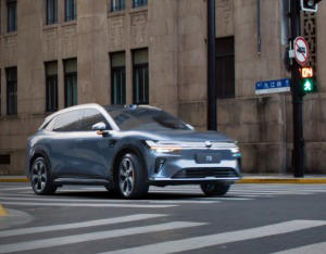 900V高压架构+英伟达Thor-U芯片 焕新极氪7X上市限时售价21.98万起